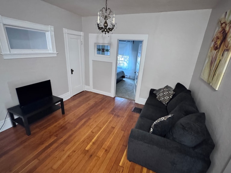 Historic 2-bedroom Apartment In One Of The Oldest Neighborhoods In Portland - Happy Valley, OR