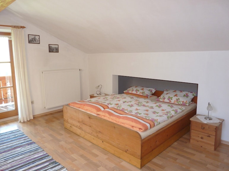 Vacation Apartment Iii Combined Living Room/bedroom And North-facing Balcony, 33 Sqm - Rimsting