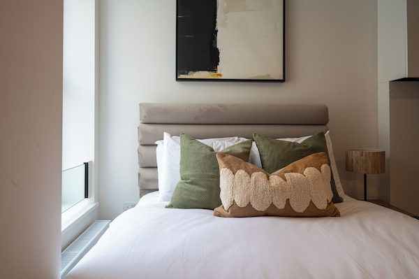 Vesto Brighton - Brighton
