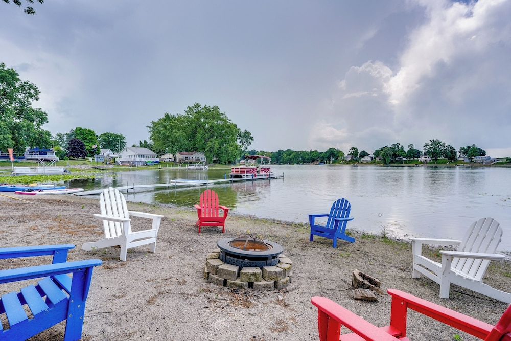 Dock & Kayak - Waterfront Retreat On Gilead Lake! - Fremont, IN