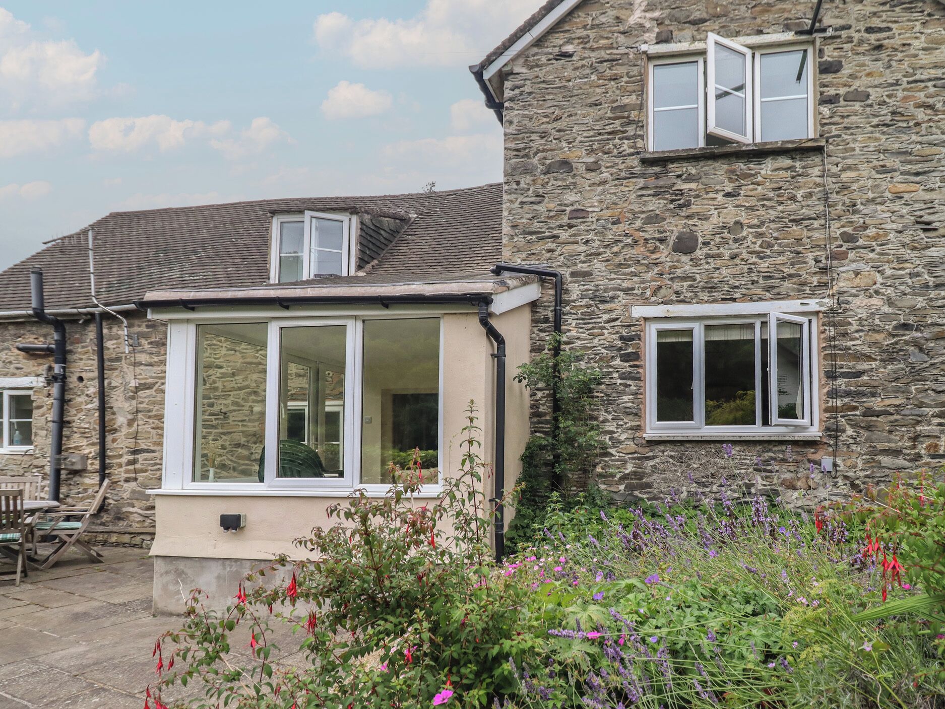 Pormenores do exterior