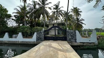 Fachada do alojamento