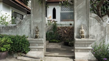 Fachada da propriedade