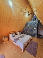 Quarto luxo | Wi-Fi de cortesia, roupa de cama