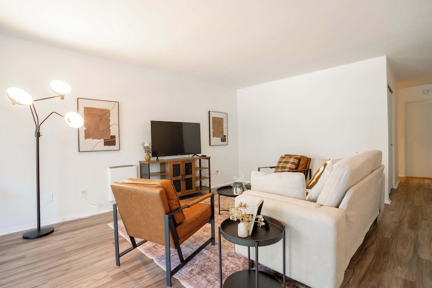 Stylish Bellevue Stay, Half Mile To Downtown - Kirkland, WA
