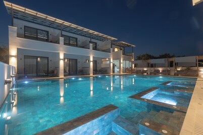 Alora Luxury Suites