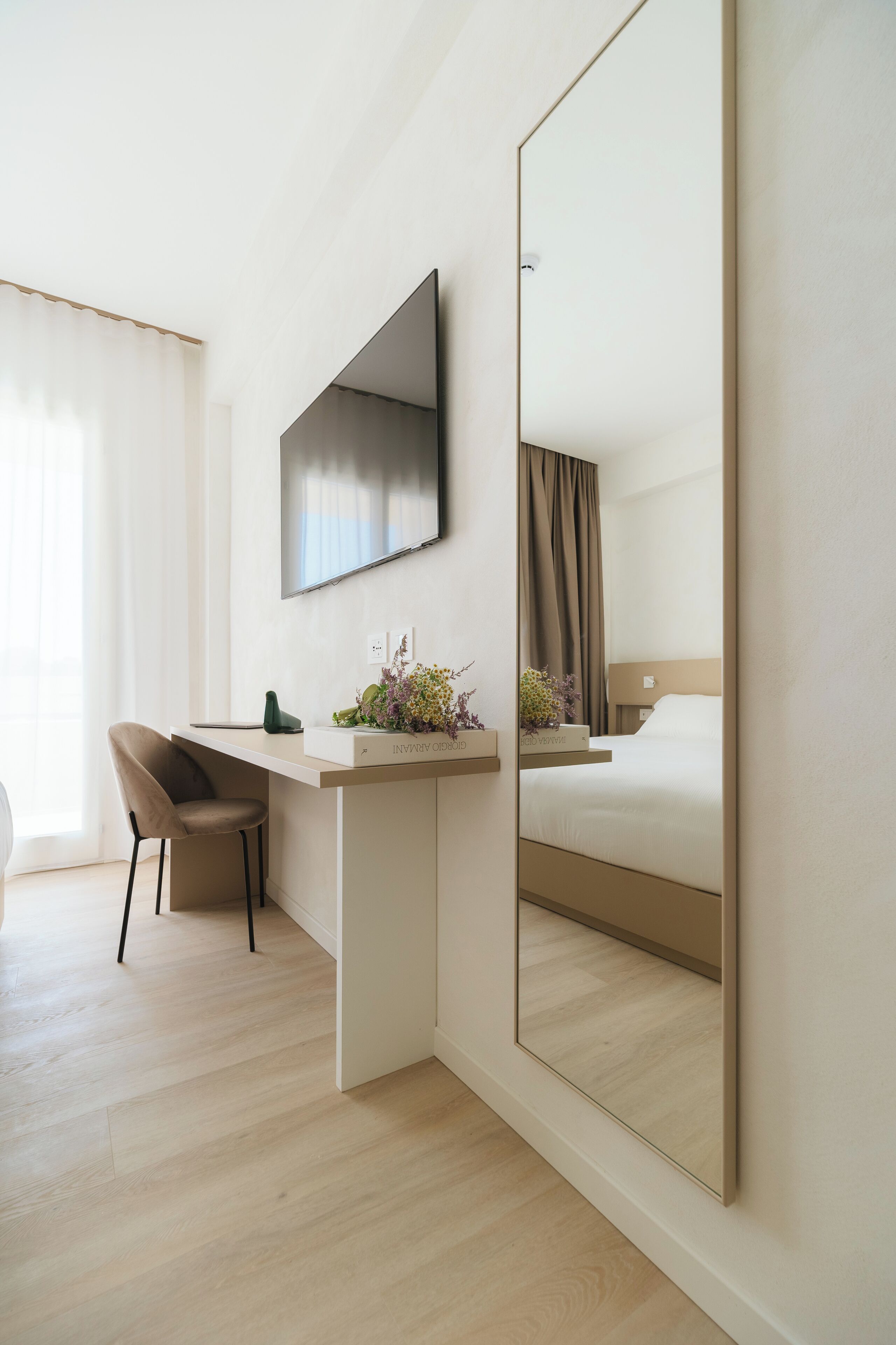 Quarto Júnior, varanda, vista para o mar | Cofre no quarto, secretária, quartos insonorizados 