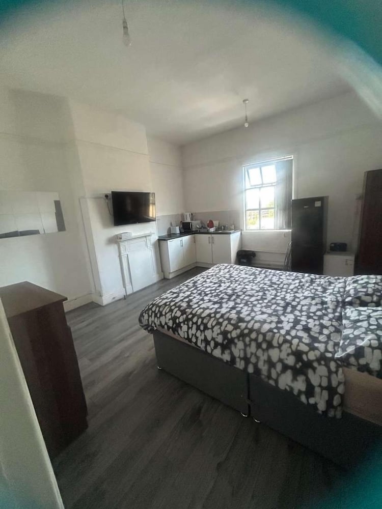 New Talbot Guest House - 伯明翰