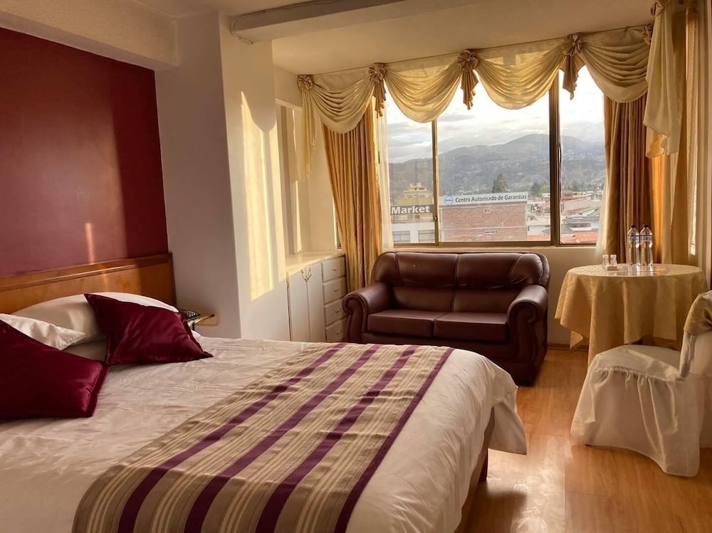 Hotel El Cisne Internacional - Riobamba