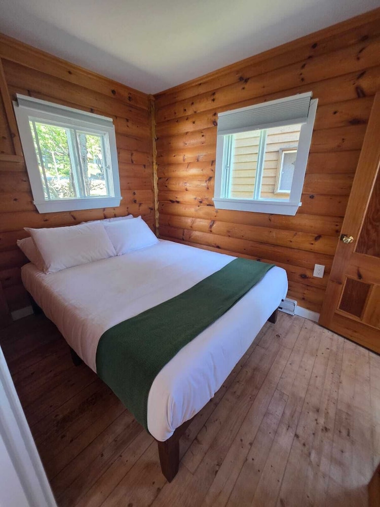 Cottage # 7 Hunts Point Beach Cottages 1 Bedroom - Nova Scotia | Vrbo