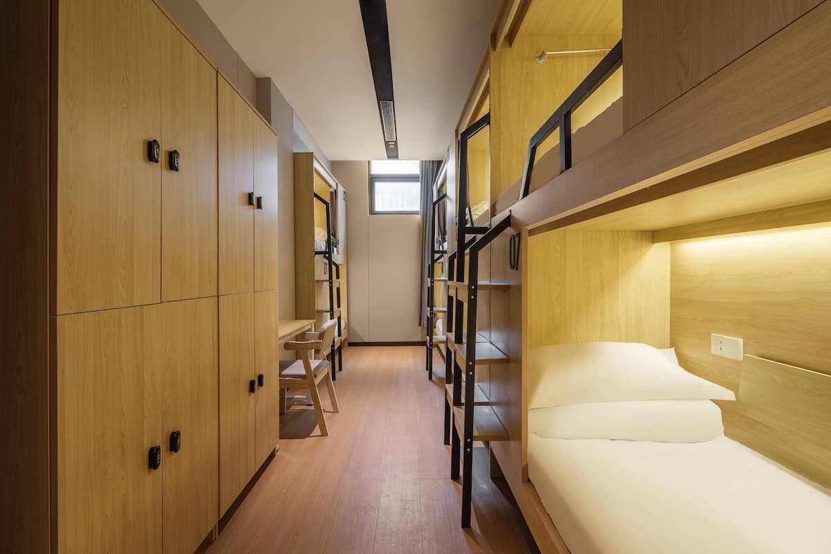 Wi-fi grátis, roupa de cama fornecida