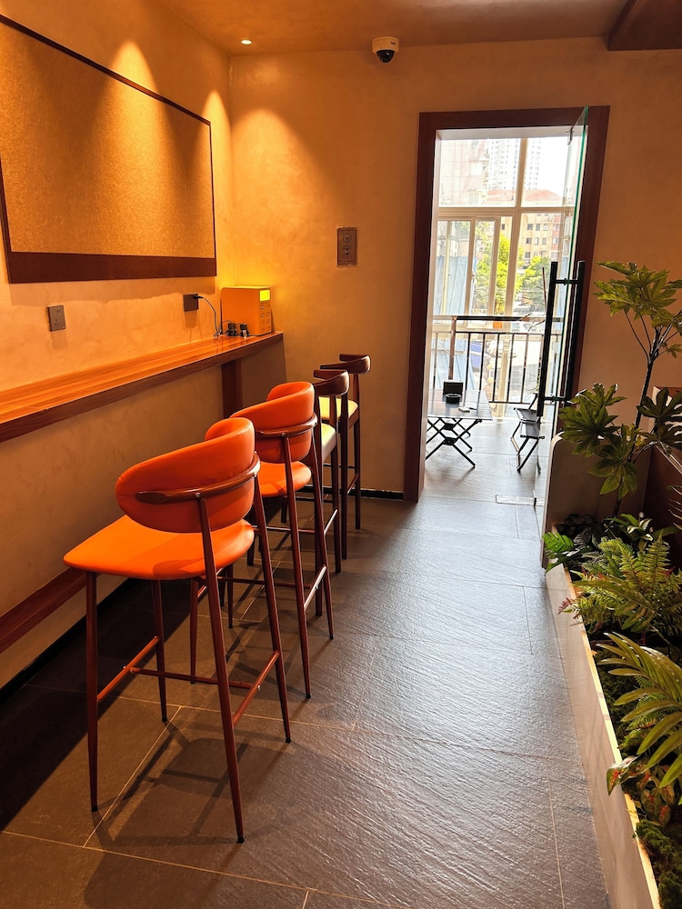 Shanghai Hills&dengba Xihe Hotel - Shanghai