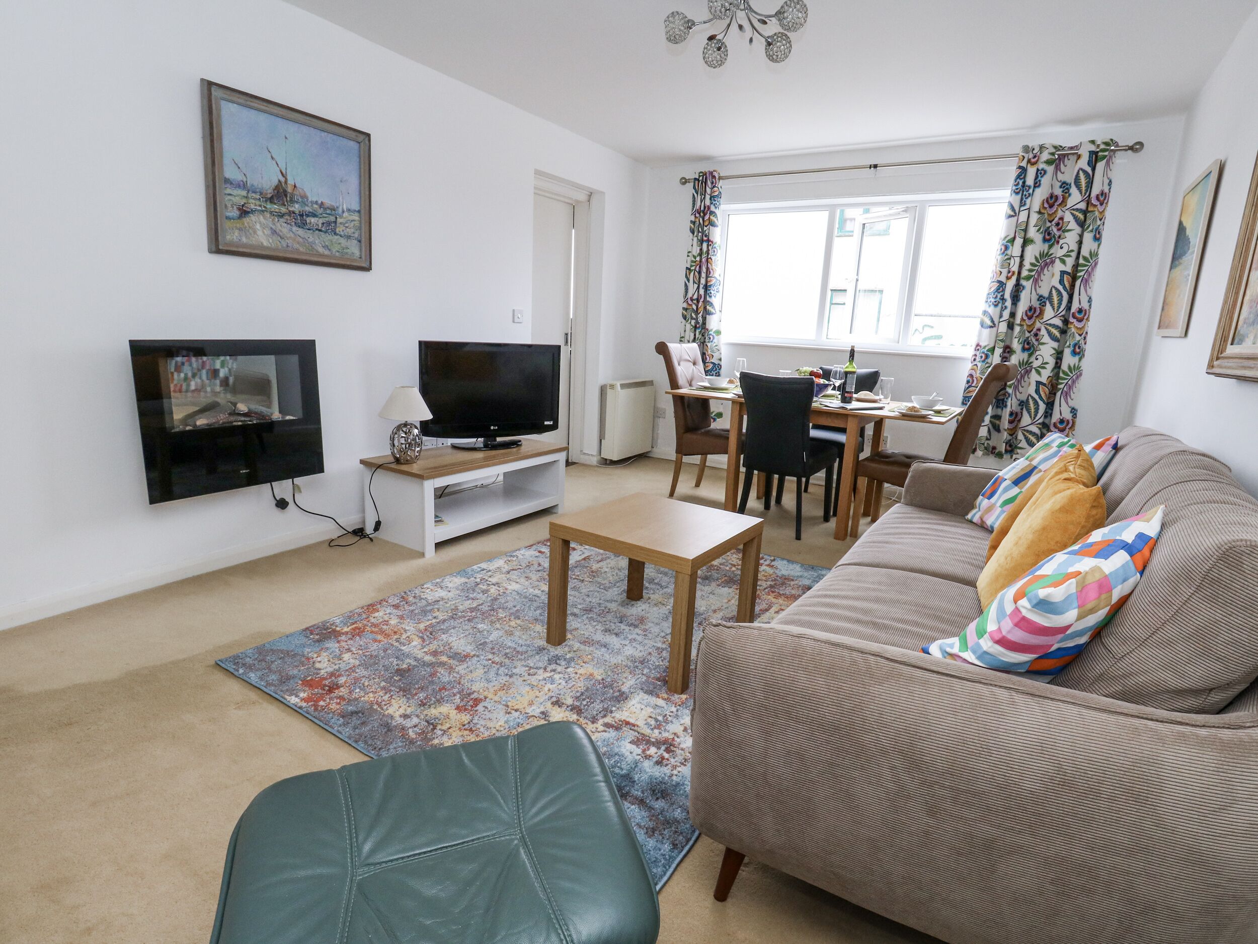 Beachcombers, 13 Chesil House, Family Friendly In West Bay - Bridport