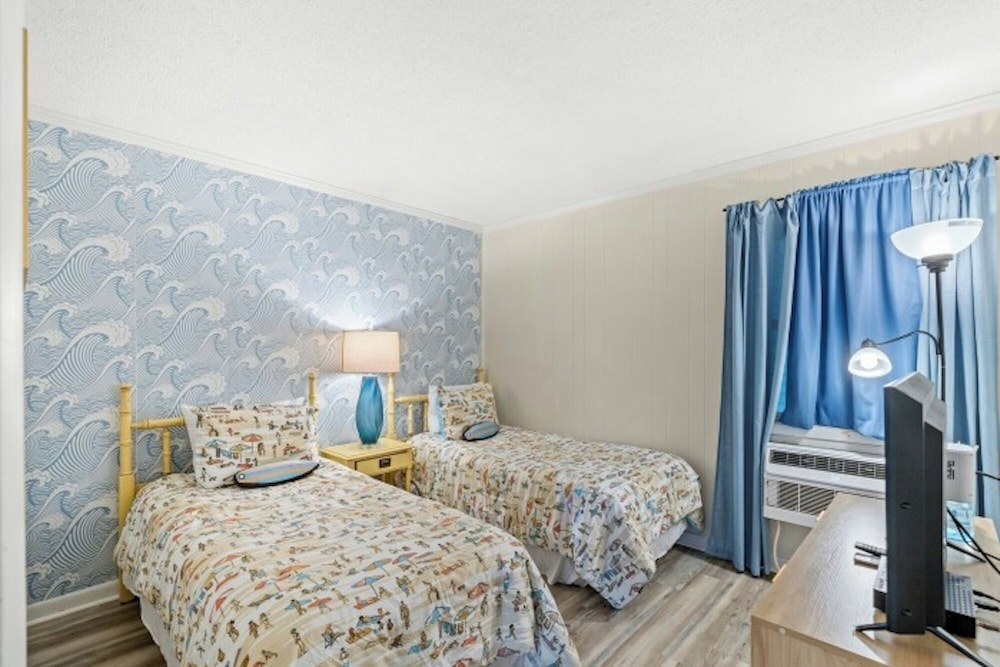 Ocean Pier II 316- Beach Across The Street-2BR - North Myrtle Beach | Vrbo
