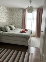 Quarto casal | Wi-Fi de cortesia, roupa de cama