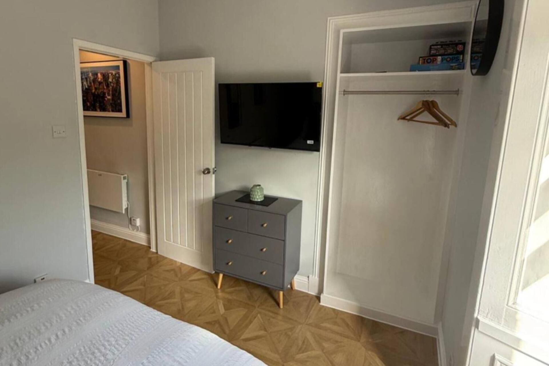 1 quarto, Wi-fi grátis, roupa de cama fornecida 