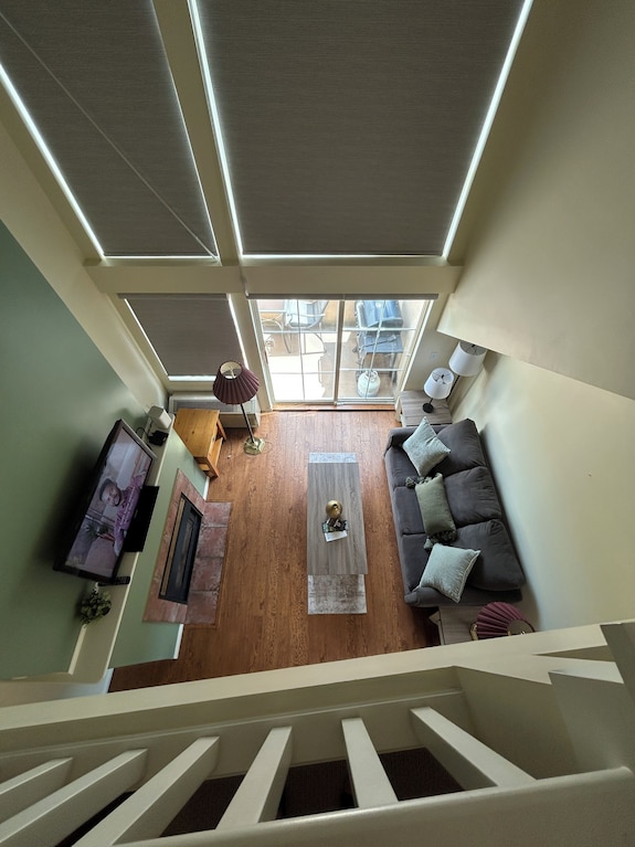 Cozy Loft On Golf Course - 313 - 킬로나