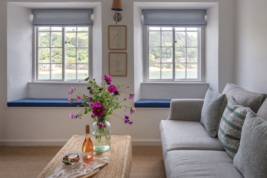 Ferryman's Cottage - A Cottage That Sleeps 4 Guests In 2 Bedrooms - Salcombe