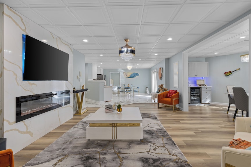 Stop The Car! : Immediate Observation Required" - Fairfax, VA