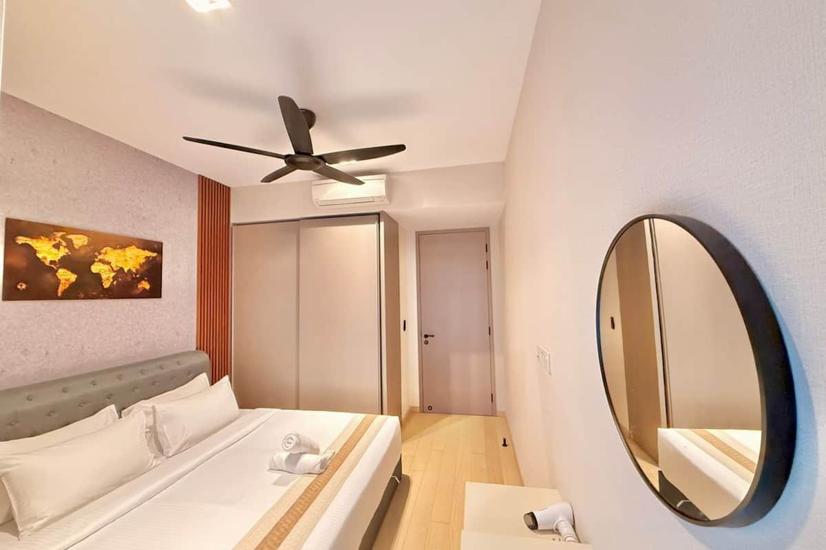 Apartamento Clássico, Vista para a cidade | Cofre no quarto, quartos insonorizados, ferro/tábua de engomar