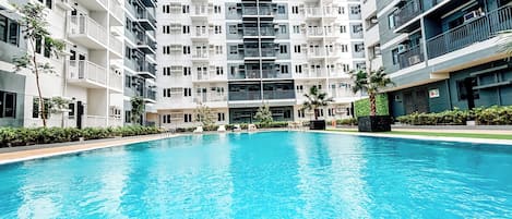Estúdio, 1 quarto, varanda | Piscina | Piscina exterior