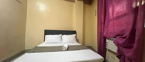 Quarto Duplo Deluxe | Secretária, Wi-fi grátis, roupa de cama fornecida