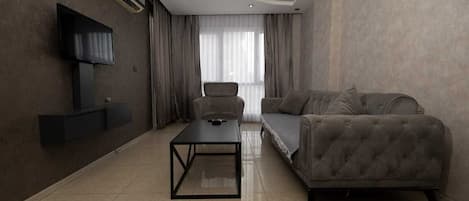 Apartamento Comfort, Vista para a cidade | Roupa de alta qualidade, edredões de penas, Wi-fi grátis