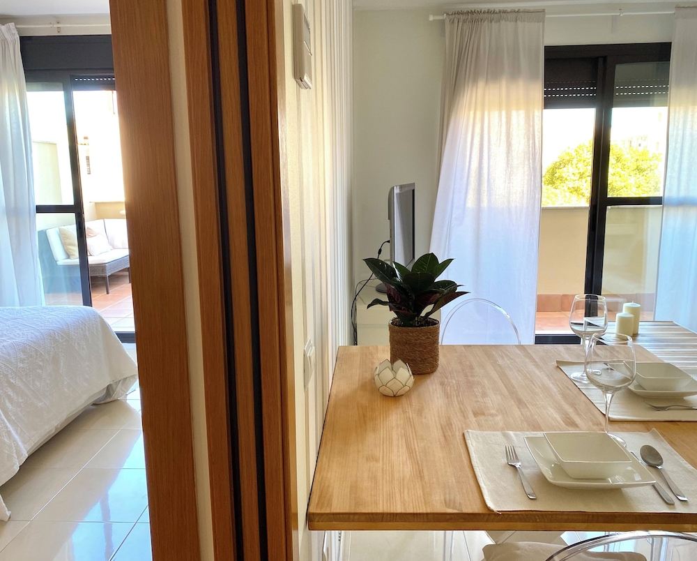 Apartment with terrace Jerez Norte Hipercor - Jerez de la Frontera | Vrbo
