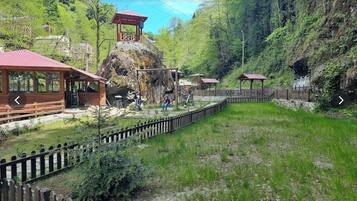 Villa, vista para o rio | Wi-fi grátis