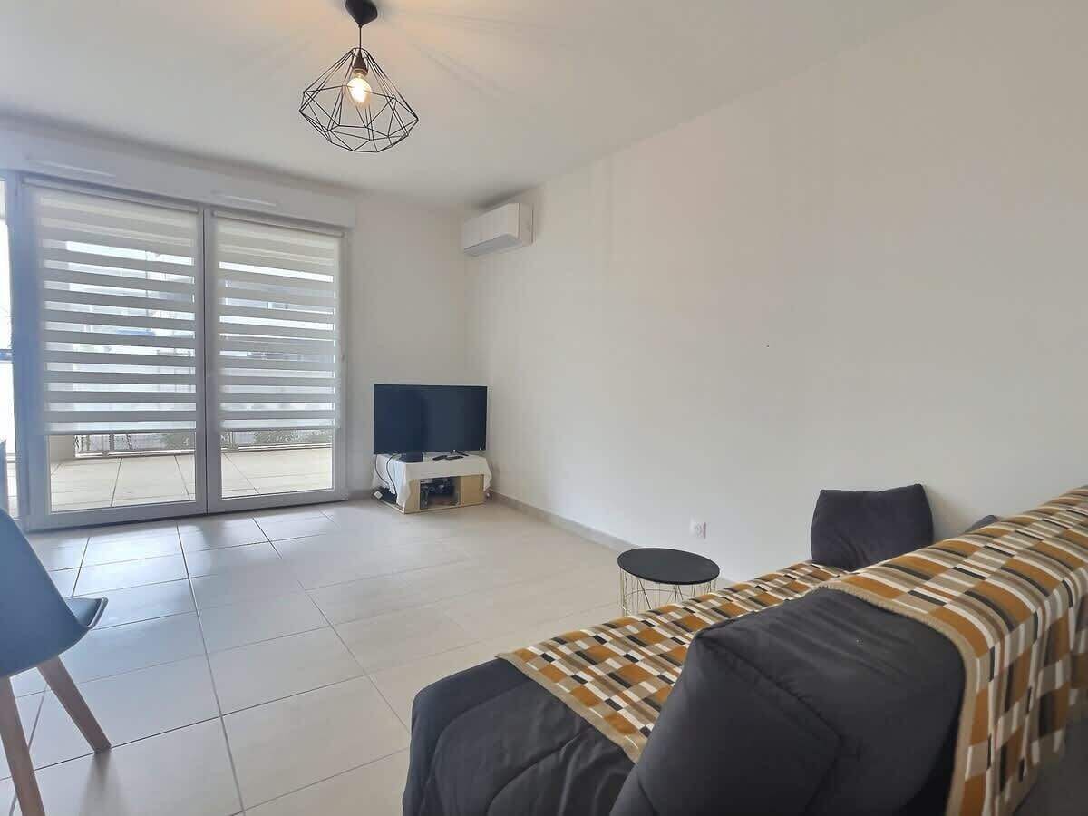 Appartement Traversant Avec 2 Terrasses - Valras-Plage