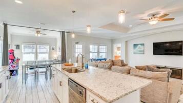 Casa, várias camas (Tropic Like It's Hot) | Interior