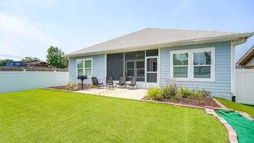 Casa, várias camas (Tropic Like It's Hot) | Fachada