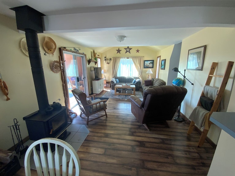 Cozy Family Cabin - Alberta