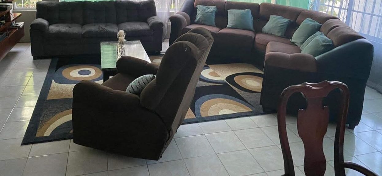 Charming 2-bedroom House With Wifi, Ac In Beautiful Belmopan - Belmopan