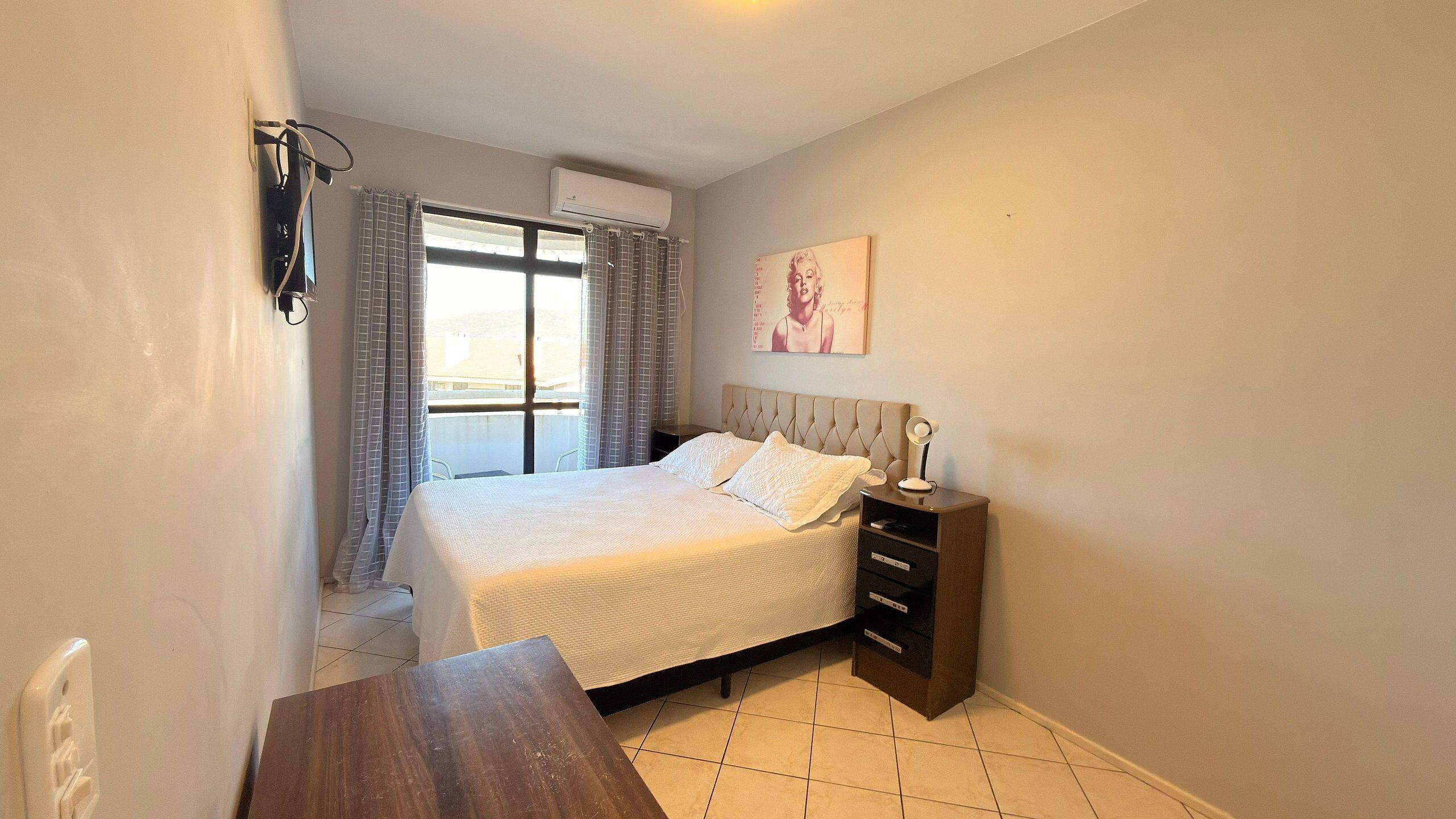 Apartamento | Escrivaninha, Wi-Fi de cortesia