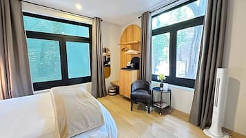 Apartamento luxo | Ferros/tábuas de passar roupa, Wi-Fi de cortesia