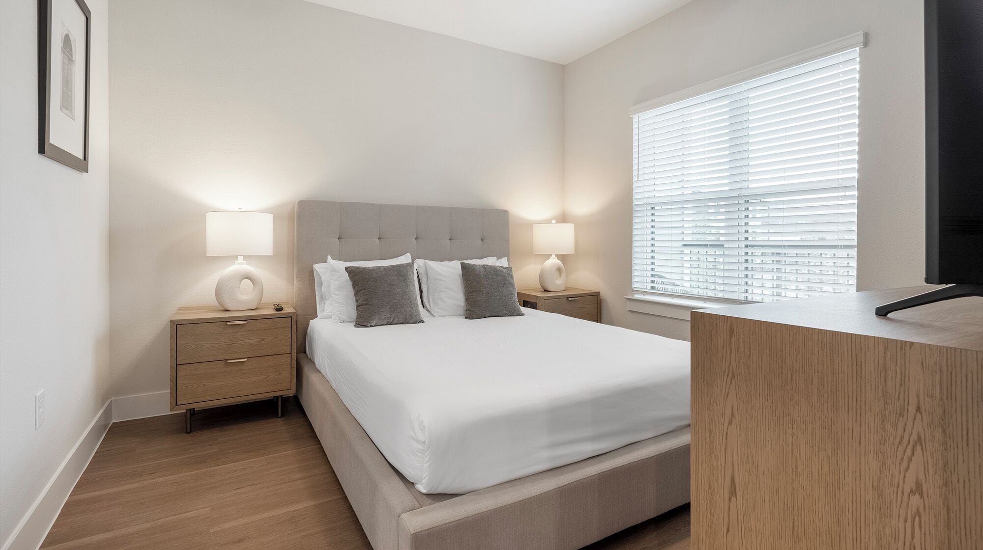 Apartamento, 2 quartos | Individualmente decorados, individualmente mobiliados