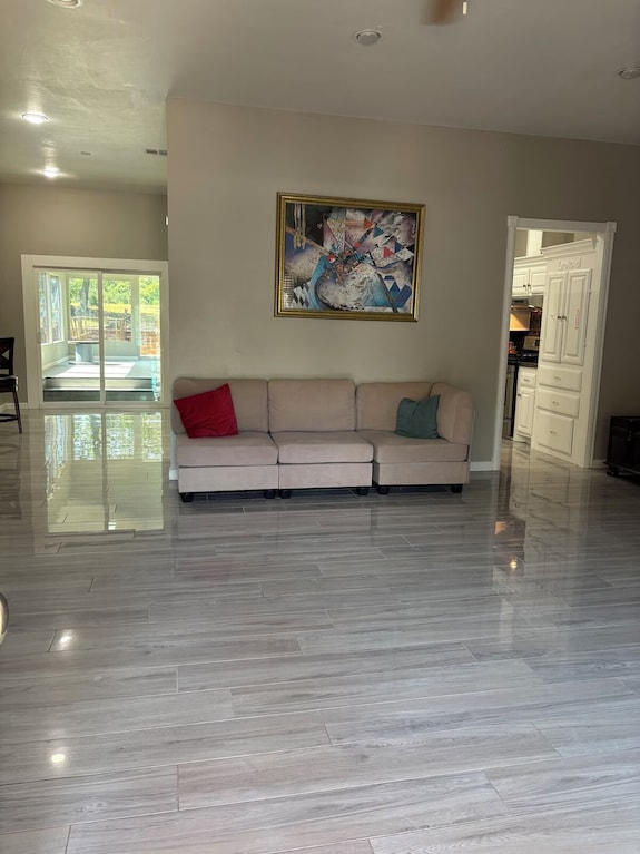 Vineyard Is A Quite Charming Little Get Away From Life - Lake Thunderbird, OK