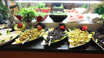 Pequeno-almoço tipo buffet diário incluído