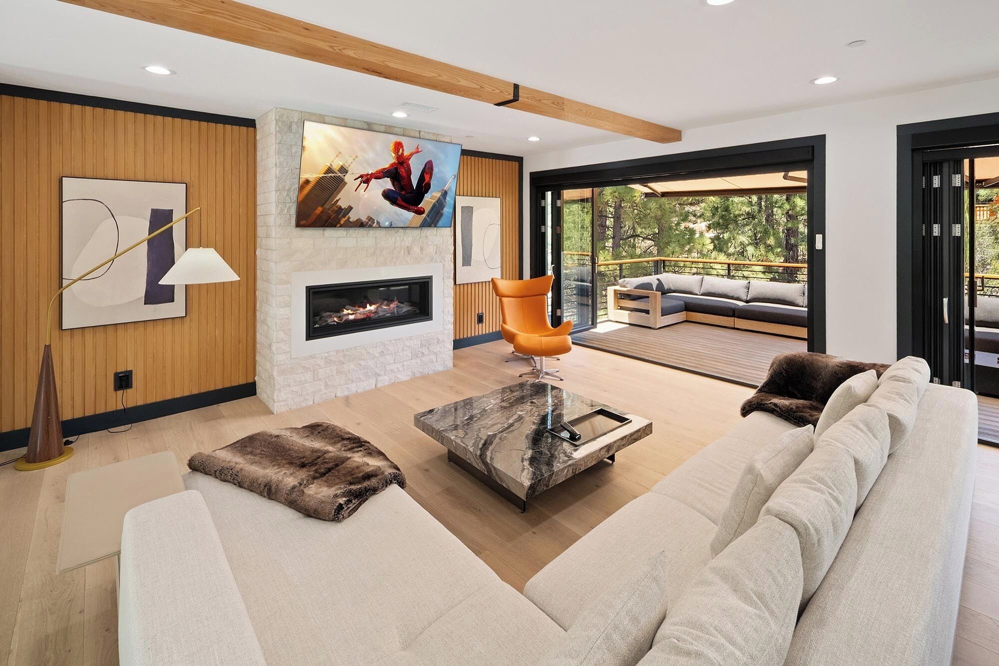 Luxurious 6 Bedroom Retreat! Oversized Swim Spa/hot Tub! Newly Built! Outdoor Fire Pit & Seating! Sprawling Deck Space! Game & Entertainment Room! - Big Bear, CA