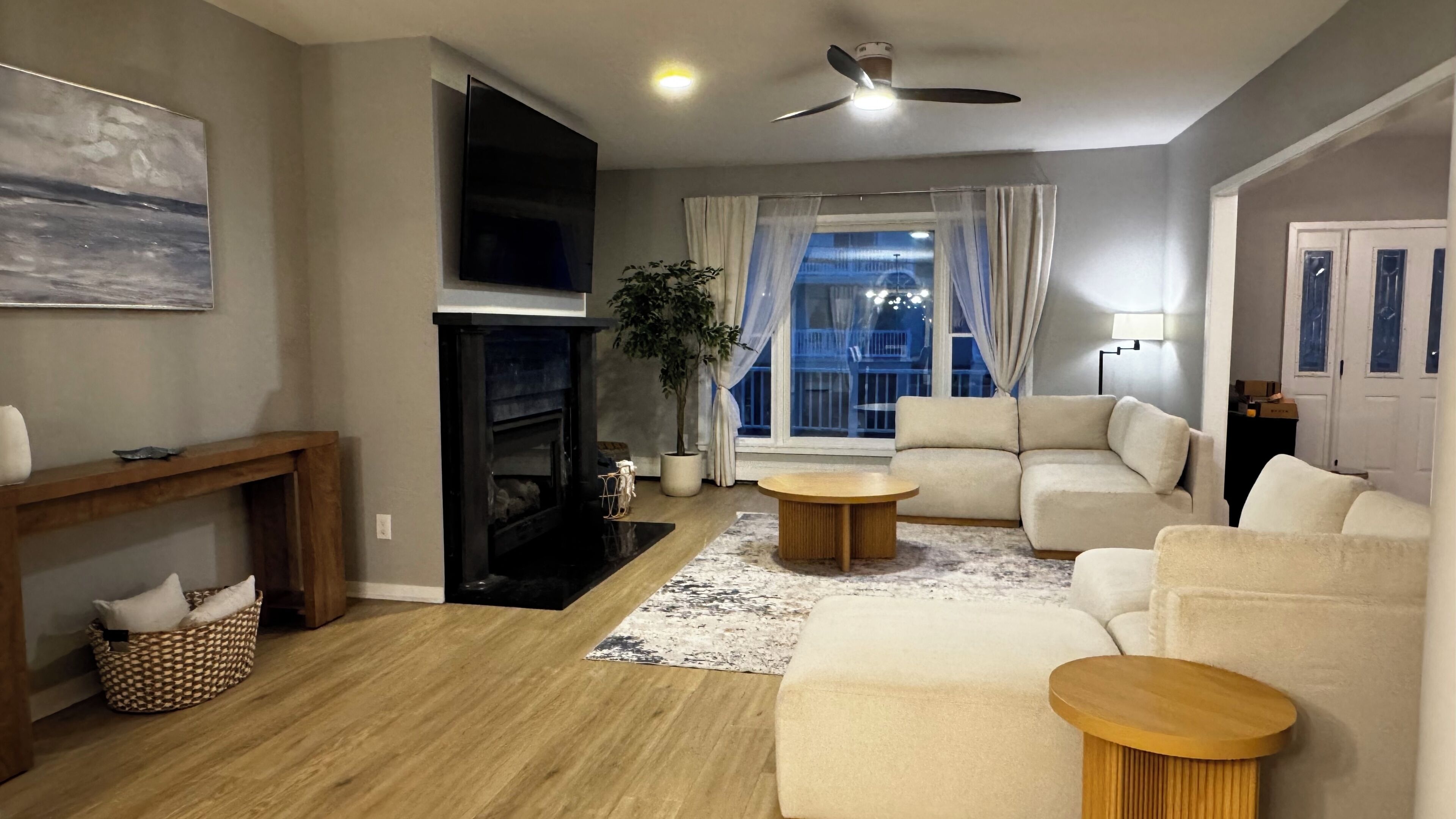 Renovated 5br Beach Retreat · Sleeps 14 · Ocean Views · Park 4 Cars - Atlantic City, NJ