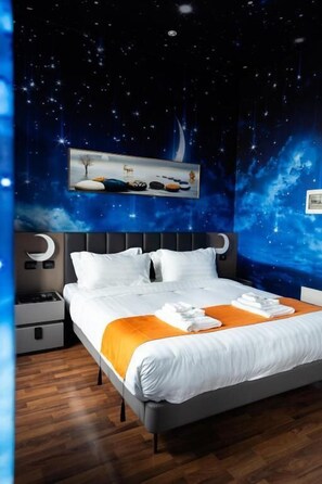 Suite | Cofre no quarto, secretária 