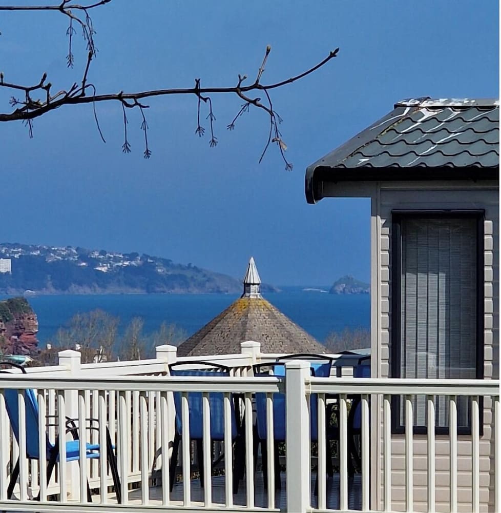 Sandytoes Holidays - Torquay