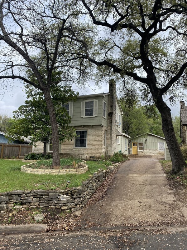 Rosedale Bungalow - Austin, TX