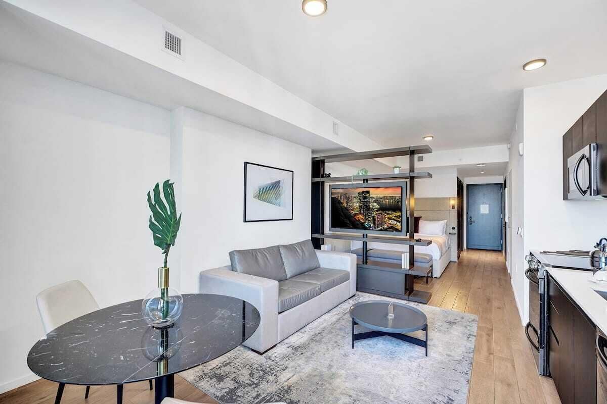 Televisor LED de 40 polegadas com canais digitais 