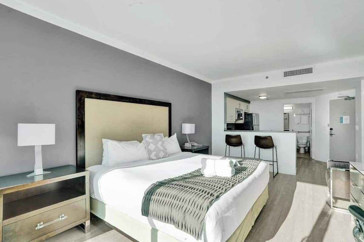 Ferro/tábua de engomar, Wi-fi grátis