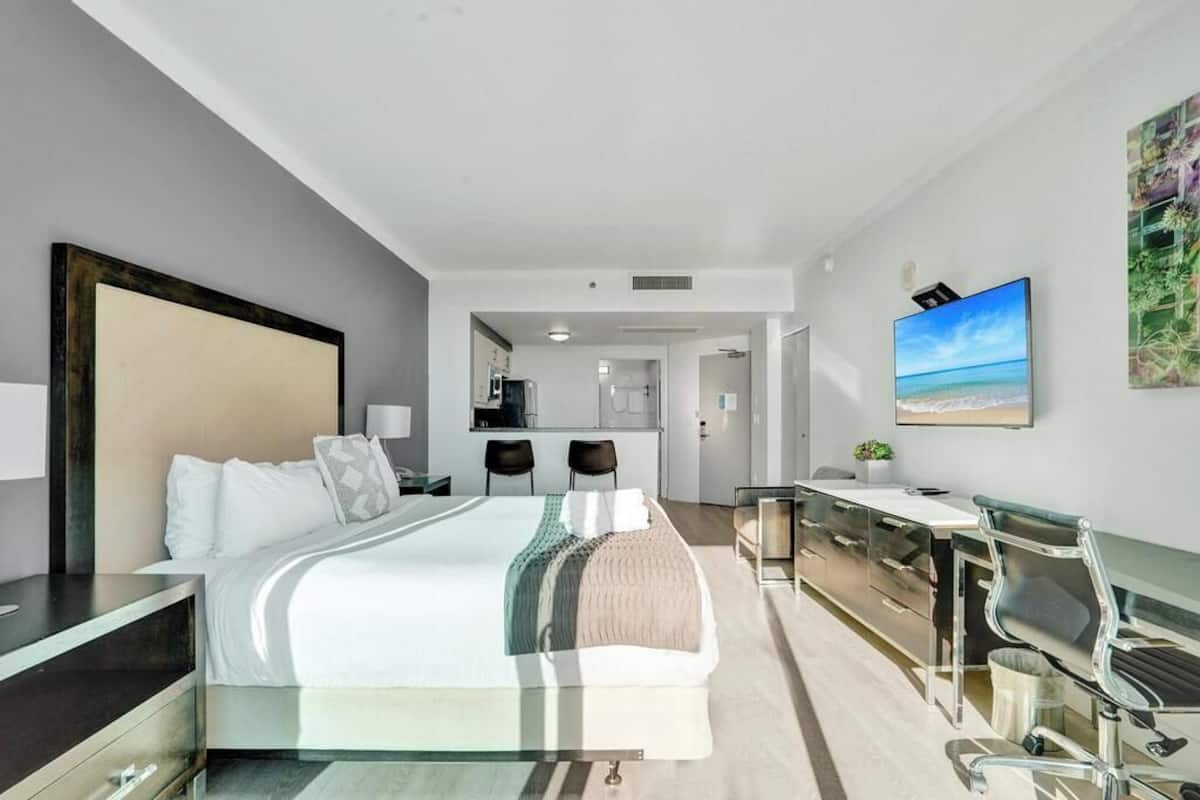 Ferro/tábua de engomar, Wi-fi grátis