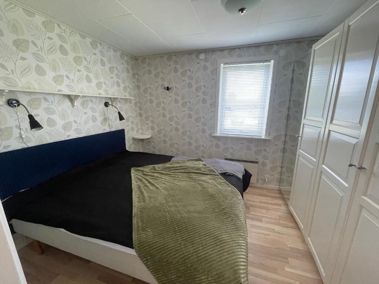 Charmigt Villa Bredvid Sjön öRlen - Tibro