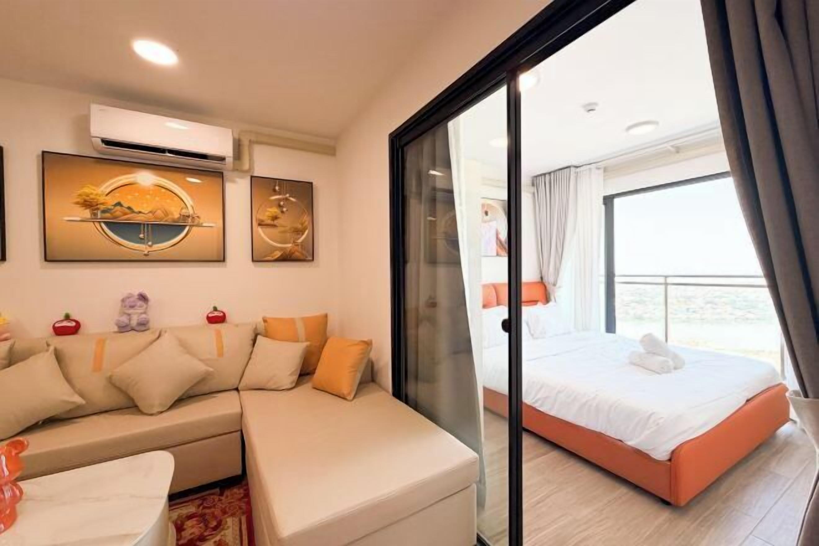 Espaço de trabalho para notebook, ferros/tábuas de passar roupa