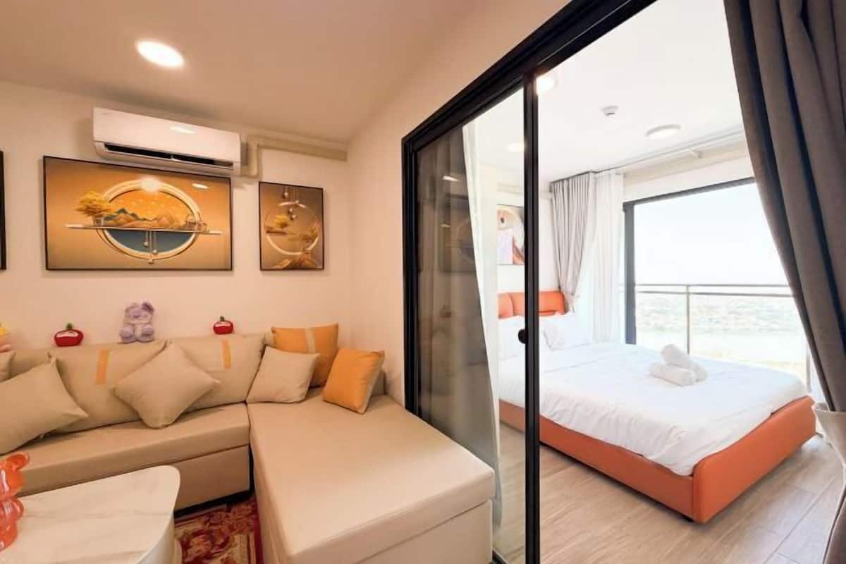 Espaço de trabalho para notebook, ferros/tábuas de passar roupa